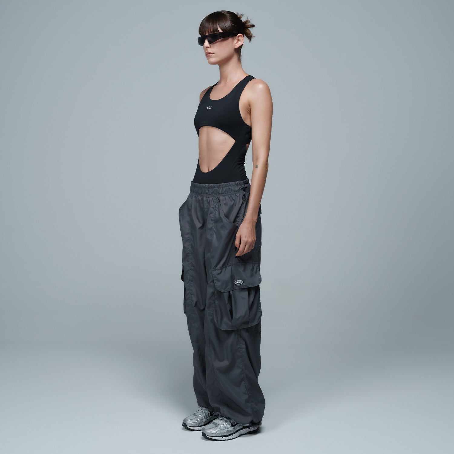 Body Cut-Out Pierna Alta - Negro– TRUE.