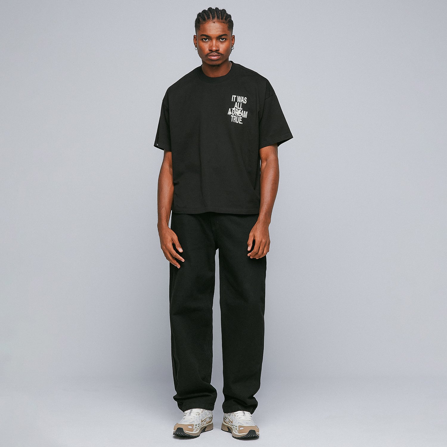 Dreams Boxy Tee - Black– TRUE.